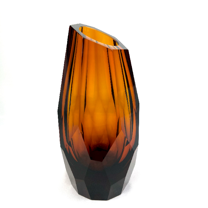 "NAOMI" Amber :: shard-art